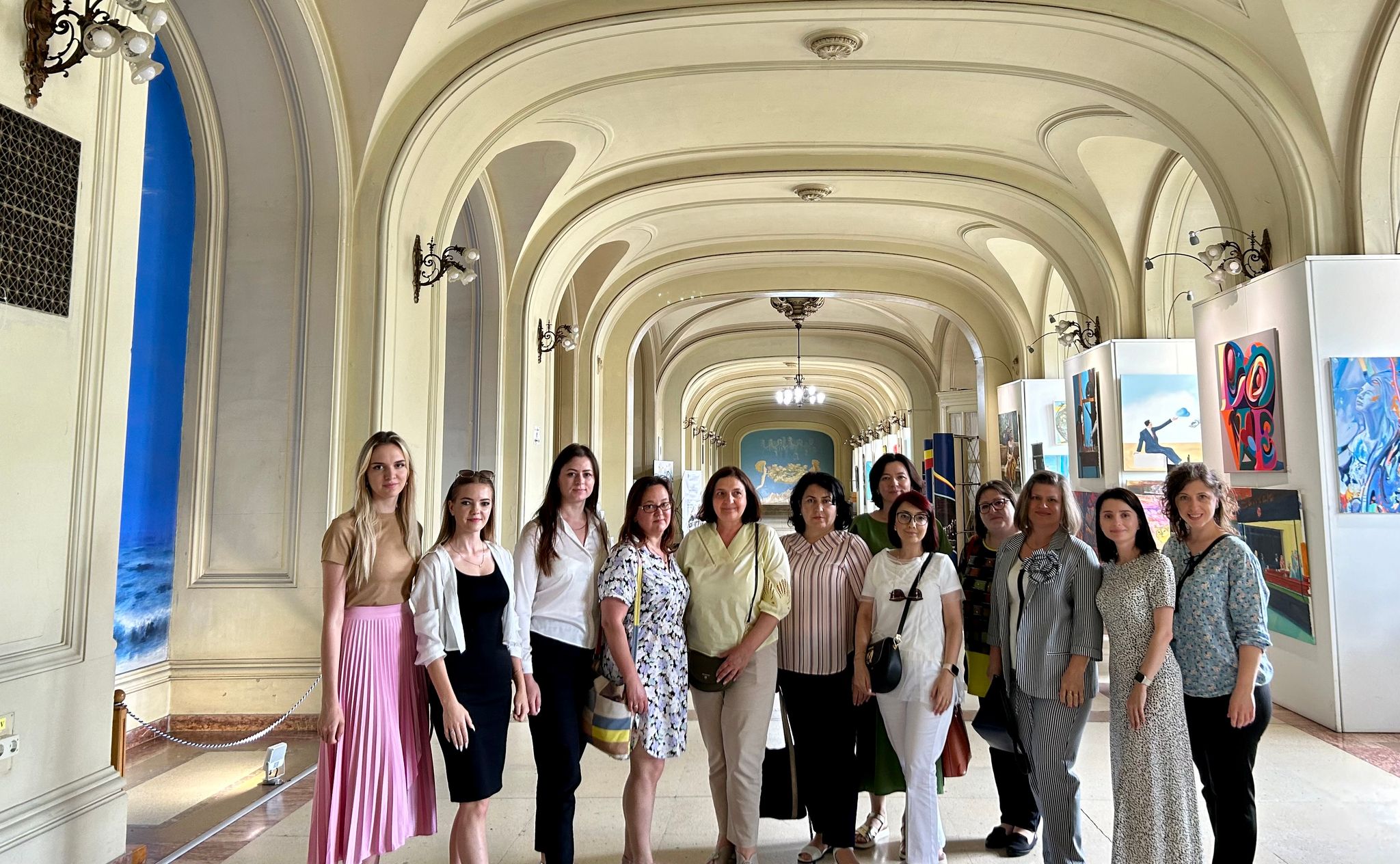 Profesorii de la USM participă la un curs de instruire în România ...